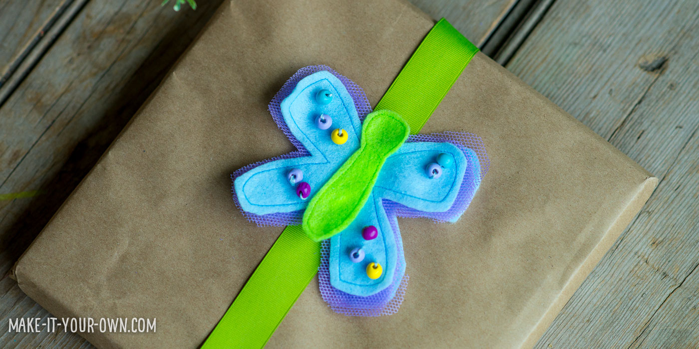 » Butterfly Present Toppers